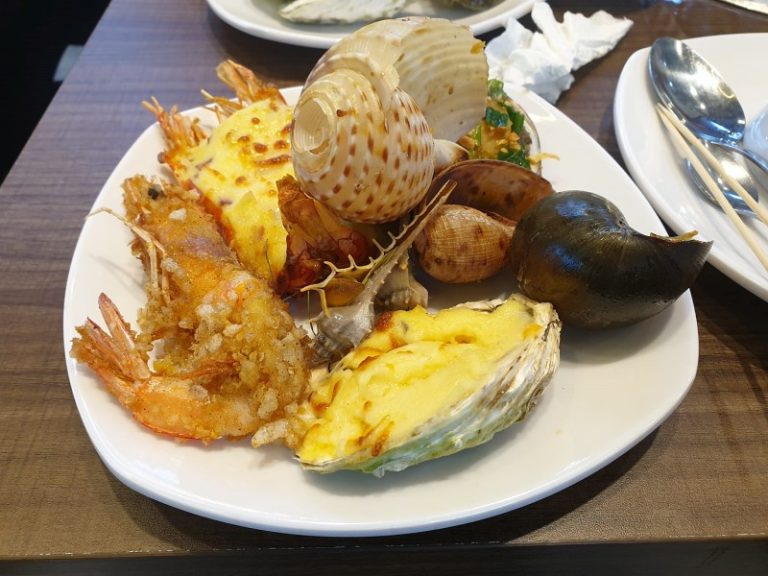 Buffet Poseidon Tân Bình: 500K ăn hải sản phủ phê | Foodnha.com